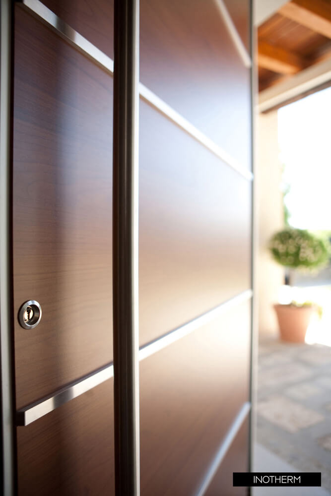 Spitfire S-600 Pivot Door Series | YPE Spitfire Doors